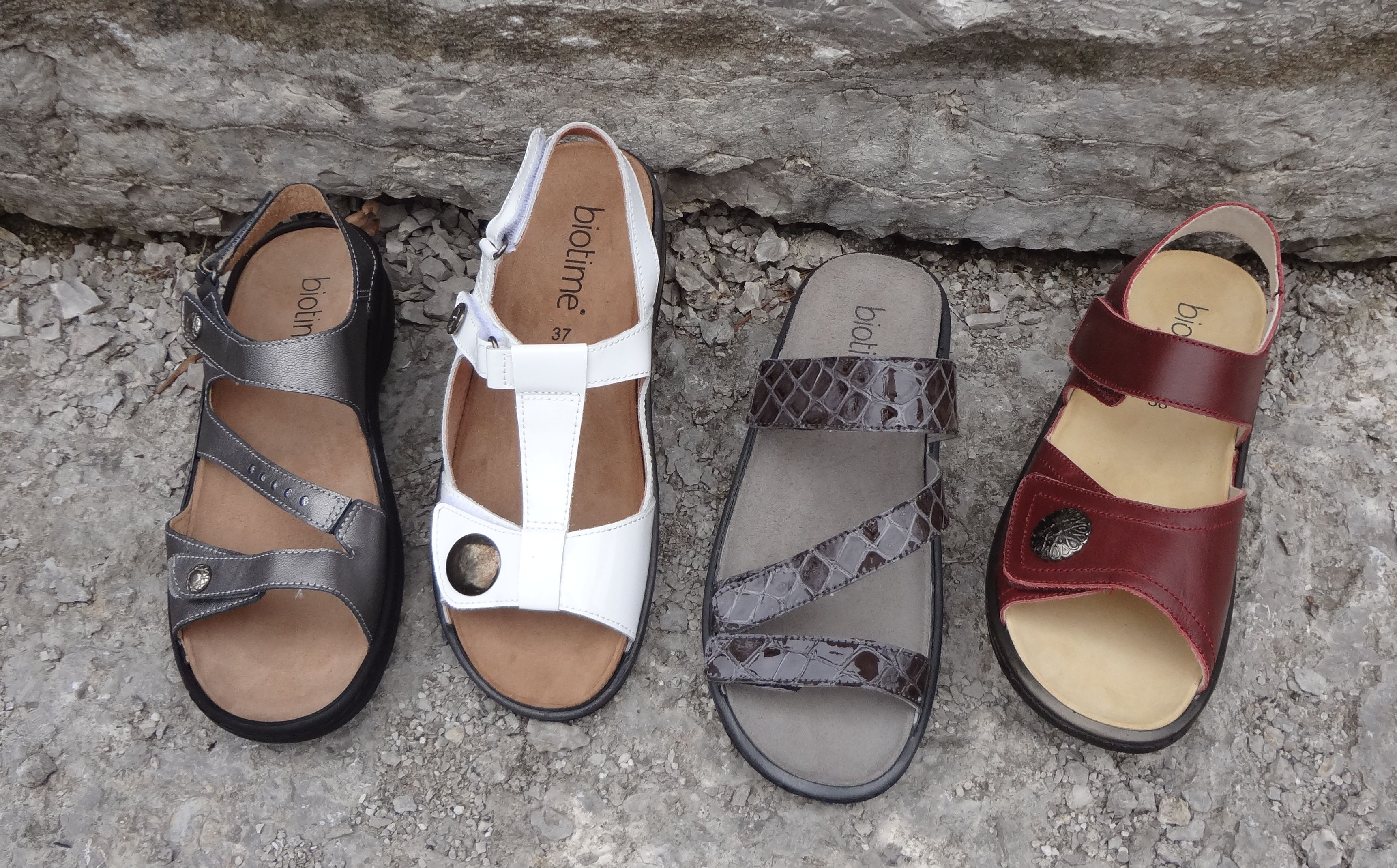 Spring Sandals Are In!!! :: Barrie Foot Clinic